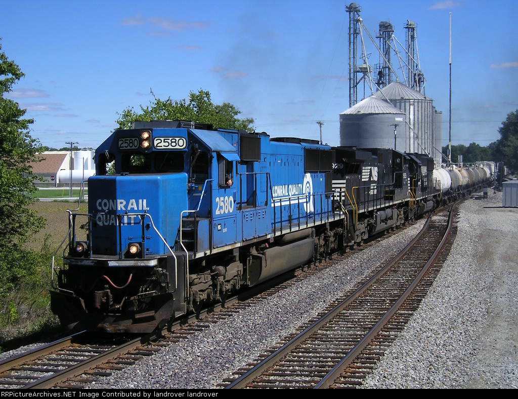NS 2580 ExCon On NS 174 Westbound